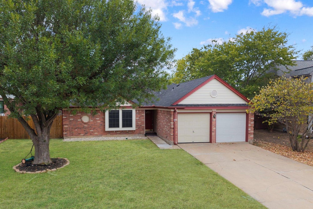 12501 Fallen Tower Ln, Austin, TX 78753 - MLS# 5311664 - Coldwell Banker