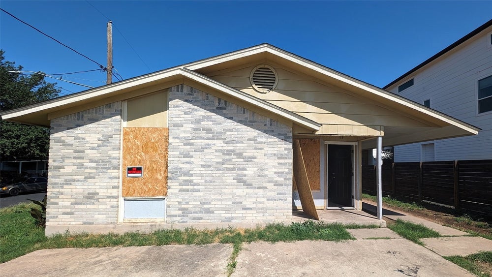 1142 Mansell Avenue, Austin, TX 78721 - MLS# 5414374 - Coldwell Banker