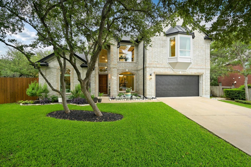 3703 Runnels Ct, Austin, TX 78732 - MLS# 6160870 - Coldwell Banker