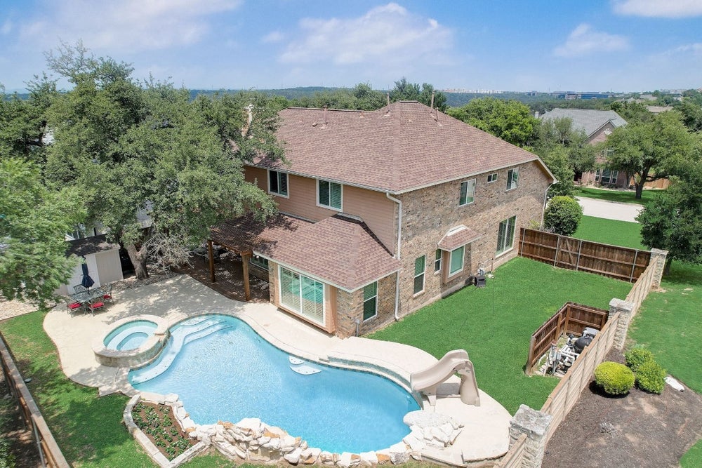 10601 Little Wind Cove, Austin, TX 78730 - MLS# 6812115 - Coldwell Banker