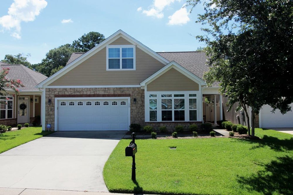 128 Hidden Creek Circle, Dothan, AL 36301 - MLS# 204203 - Coldwell Banker