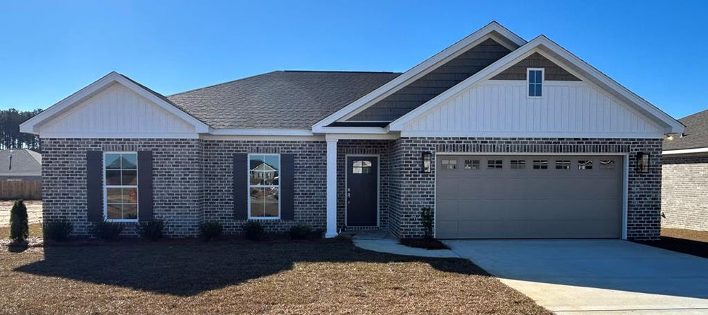 123 Edgewood Trail, Headland, AL 36345 - MLS# 204568 - Coldwell Banker