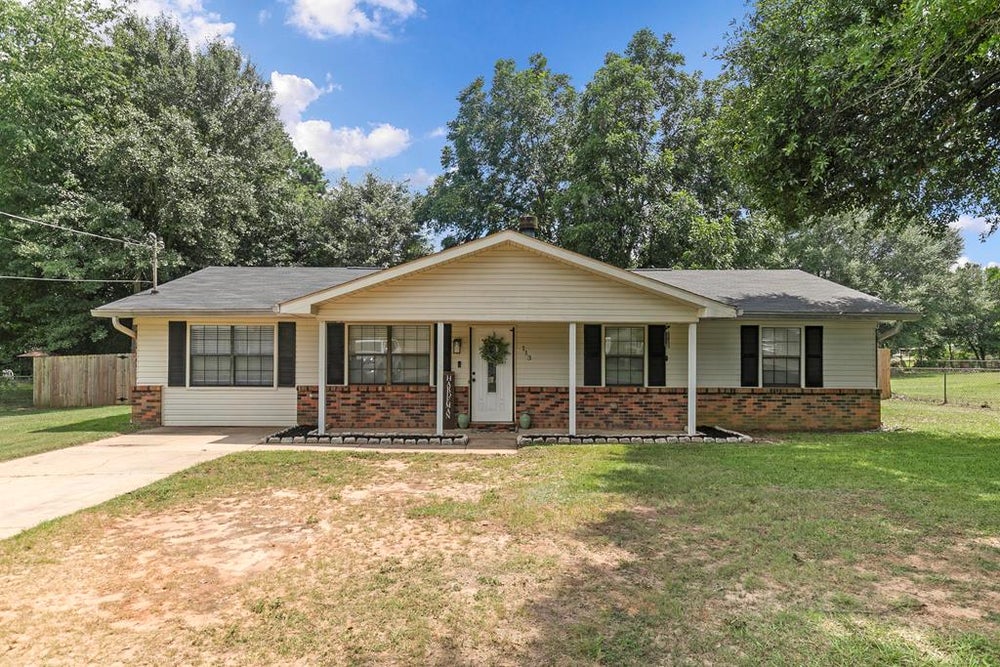 113 Melissa, Midland City, AL 36350 - MLS# 204635 - Coldwell Banker