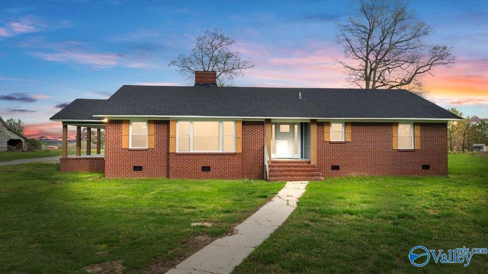 14569 County Road 50, Grove Oak, AL 35975 - MLS# 21886228 - Coldwell Banker