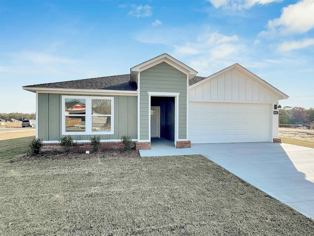 6100 Meridian Drive, Bryant, AR 72002 - MLS# 25023709 - Coldwell Banker