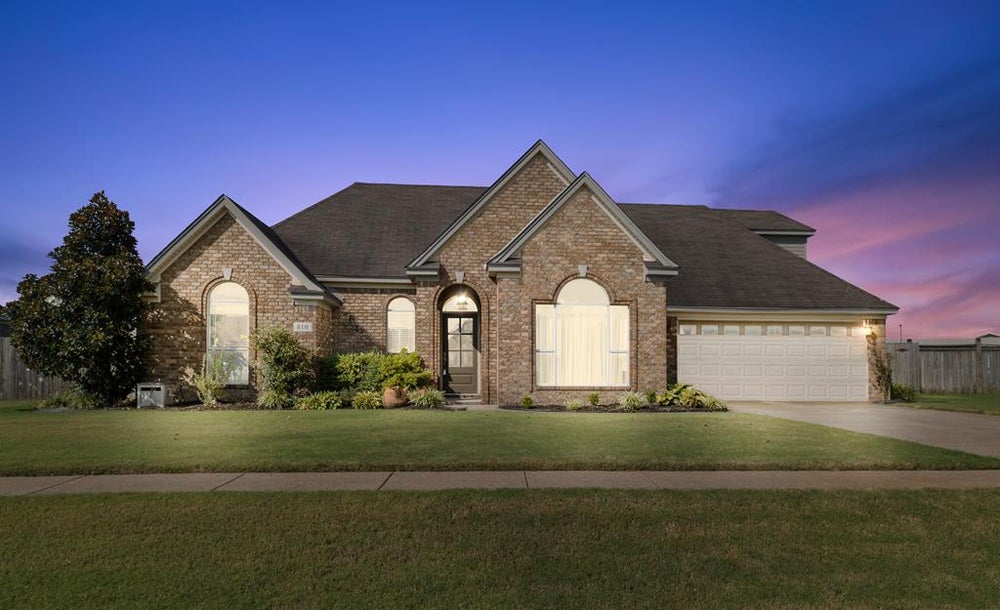 810 Bayou Vista Drive, Marion, AR 72364 - MLS# 43665 - Coldwell Banker