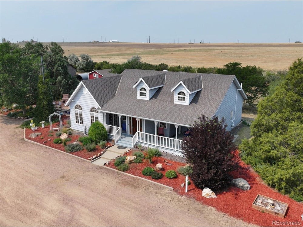 28242 County Road 10, Keenesburg, CO 80643 - MLS# 4875672 - Coldwell Banker