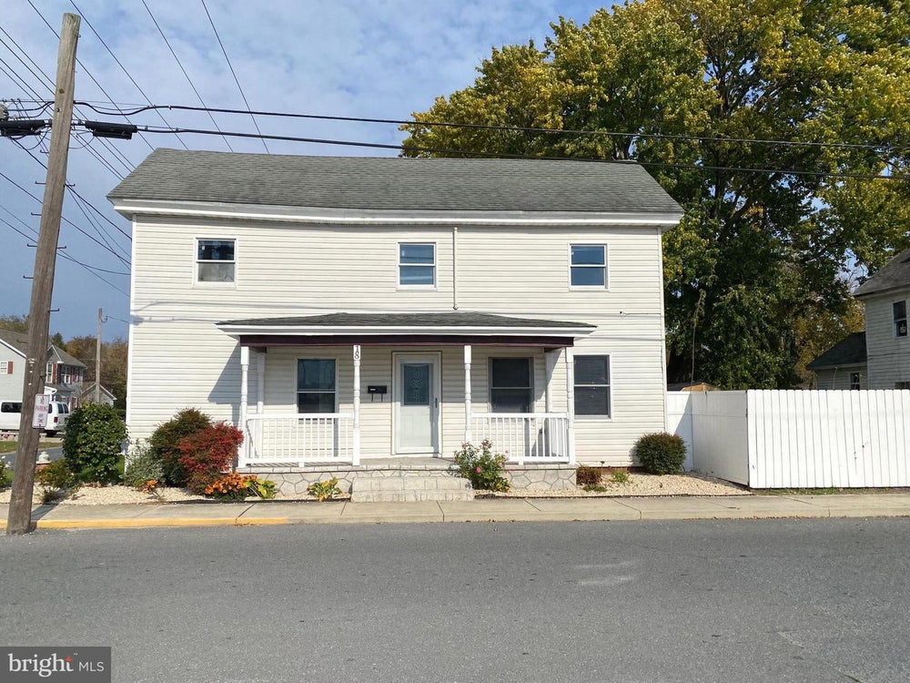 18 N King St, Georgetown, DE 19947 - MLS# DESU2051246 - Coldwell Banker