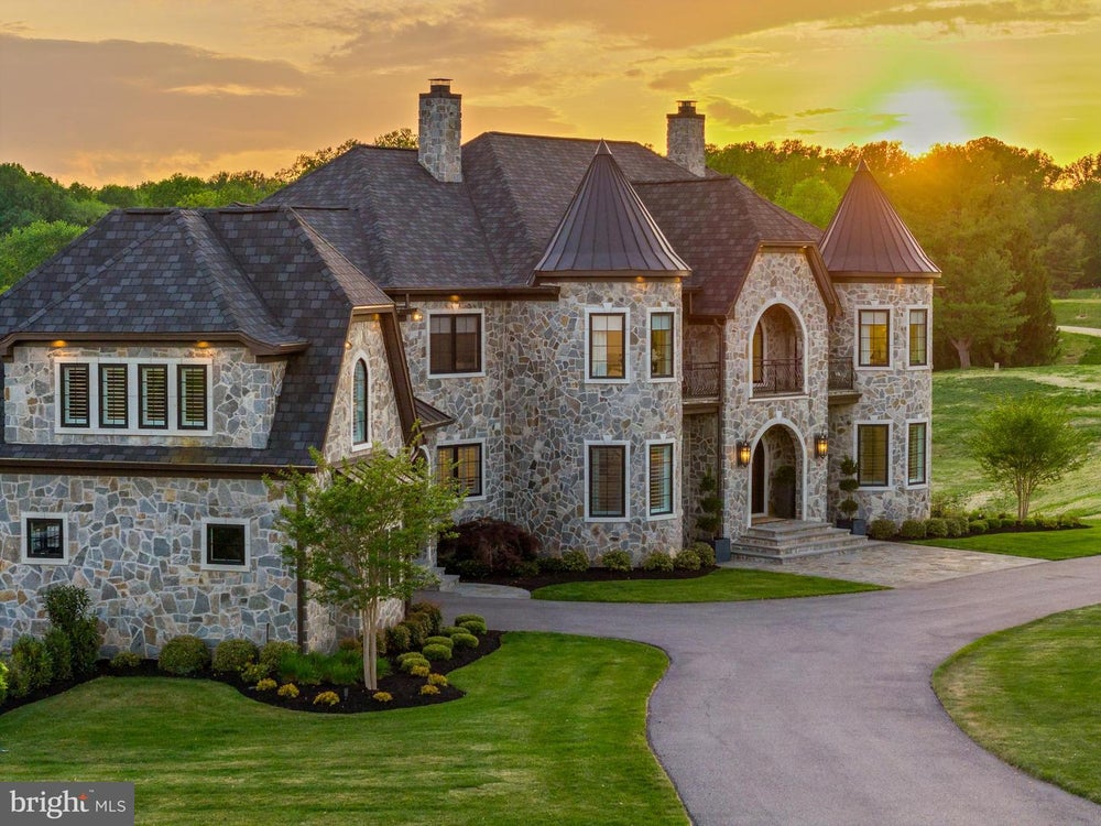 1113 Castanea Ct, Lutherville Timonium, MD 21093 - MLS# MDBC2127656 ...