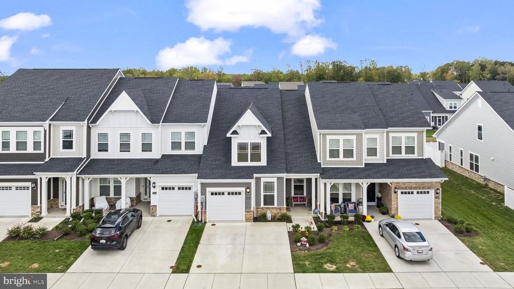 10584 Mount Rainier Pl, White Plains, MD 20695 - MLS# MDCH2049318 ...