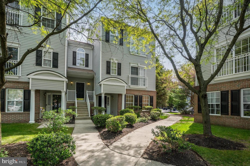 330 Lisa Way, Cinnaminson, NJ 08077 - MLS# NJBL2086064 - Coldwell Banker