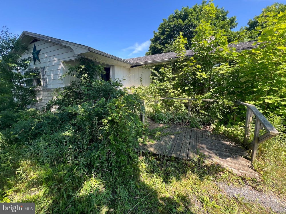 670 Mohawk Rd, Newville, PA 17241 - MLS# PACB2031916 - Coldwell Banker