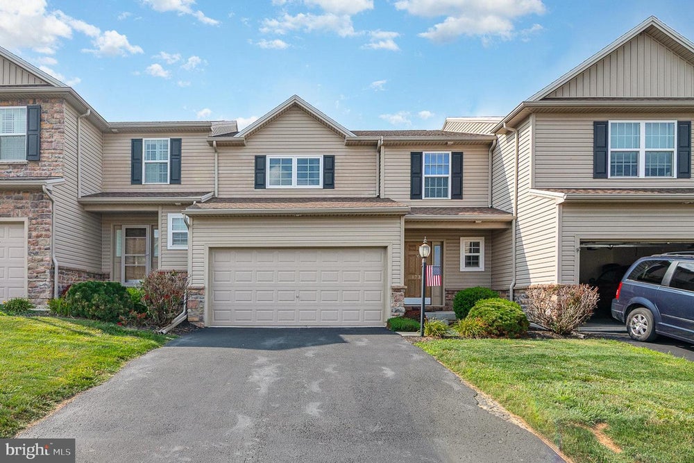 1736 Haralson Dr, Mechanicsburg, PA 17055 - MLS# PACB2044710 - Coldwell ...