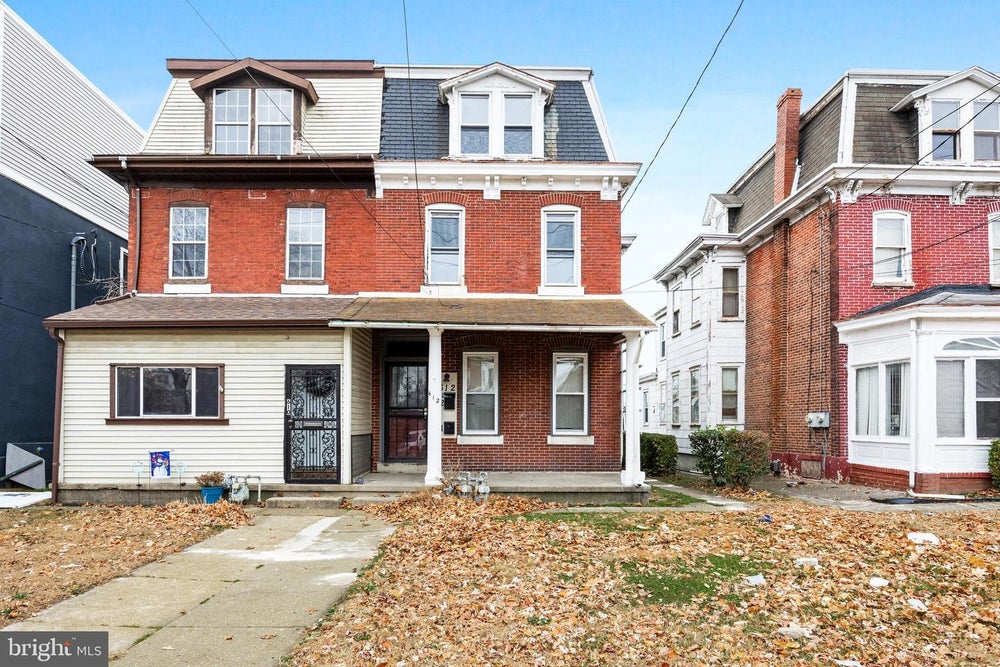 612 Highland Ave, Chester, PA 19013 - MLS# PADE2081124 - Coldwell Banker