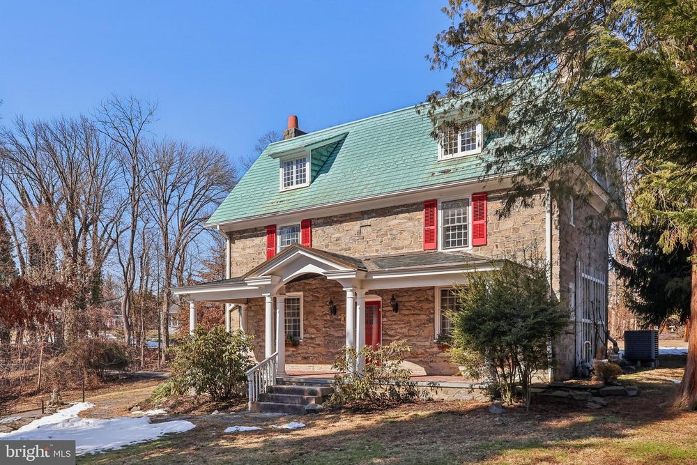 1 Sproul Ln, Wallingford, PA 19086 - MLS# PADE2109170 - Coldwell Banker