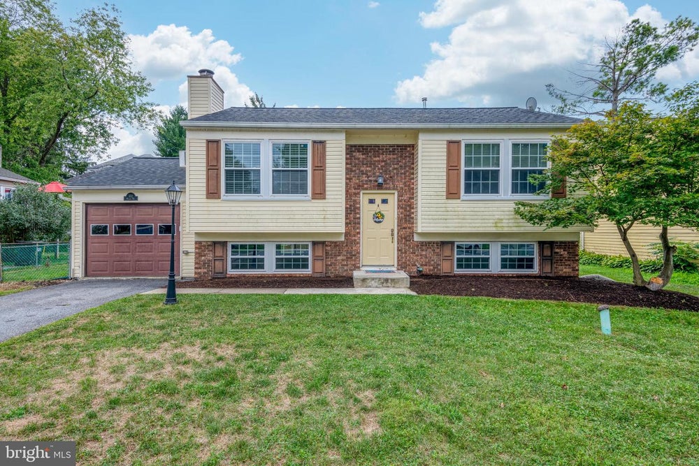 102 Warren Way, Lancaster, PA 17601 - MLS# PALA2051836 - Coldwell Banker