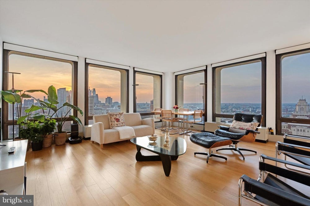 210 Locust St #29gw, Philadelphia, PA 19106 - MLS# PAPH2522968 ...