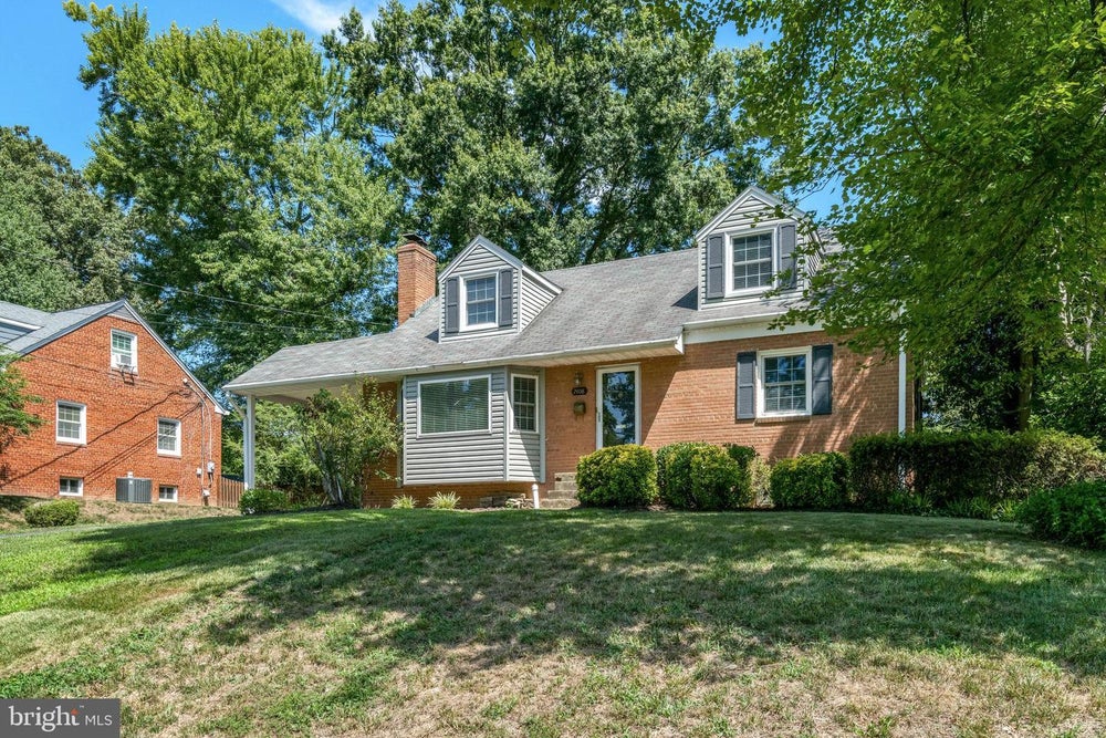 2408 Cavendish Dr, Alexandria, VA 22308 - MLS# VAFX2193732 - Coldwell ...