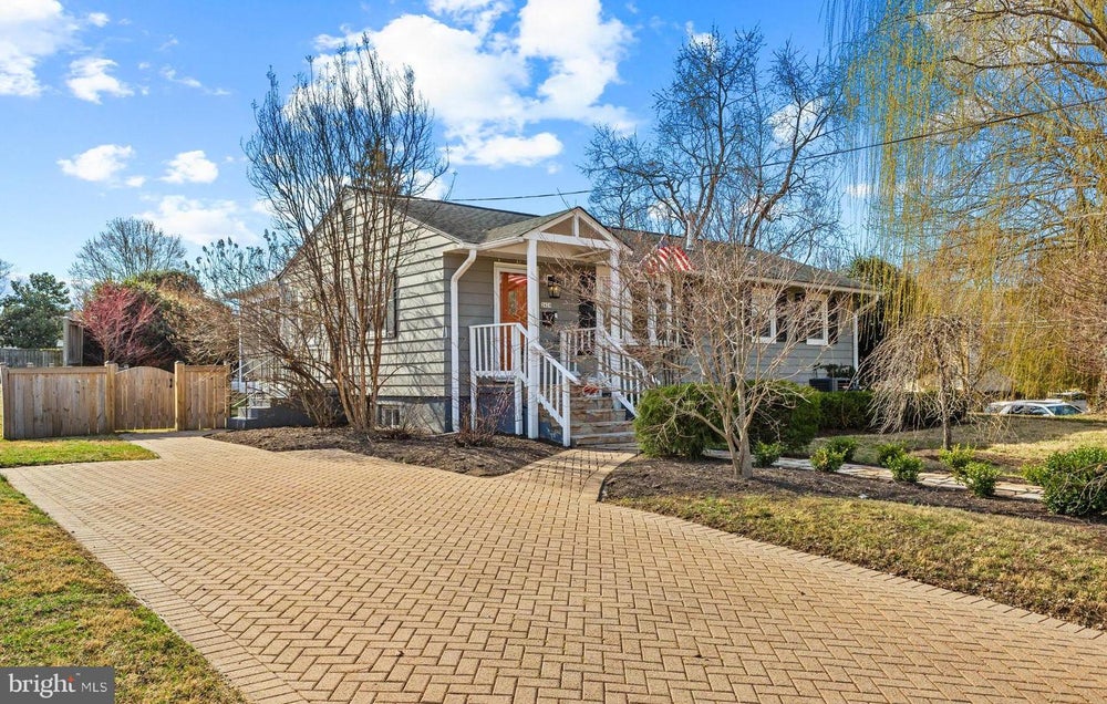 2429 Phillips Dr, Alexandria, VA 22306 - MLS# VAFX2226546 - Coldwell Banker