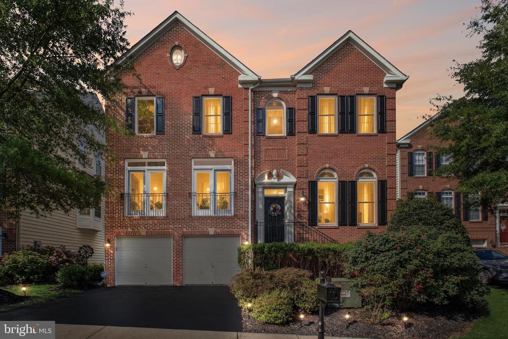 7234 Rita Gray Loop, Alexandria, VA 22315 - MLS# VAFX2248074 - Coldwell Banker