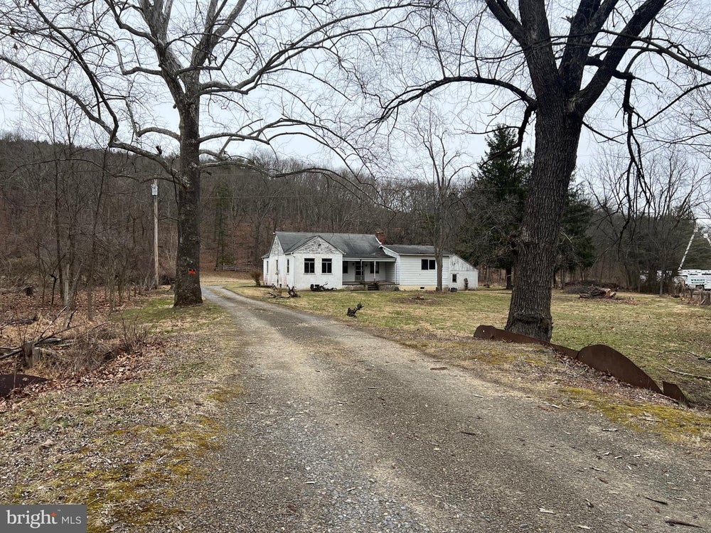30 Dry Run Rd, Burlington, WV 26710 - MLS# WVMI2002348 - Coldwell Banker