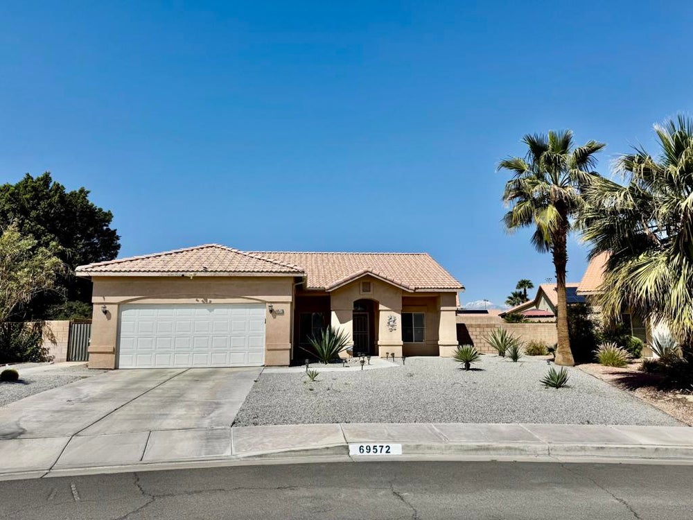 69572 Ridgeway Avenue, Cathedral City, CA 92234 - MLS# 219132171DA ...