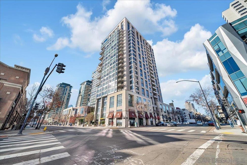 645 Front St #1001, San Diego, CA 92101 - MLS# 250034196SD - Coldwell ...