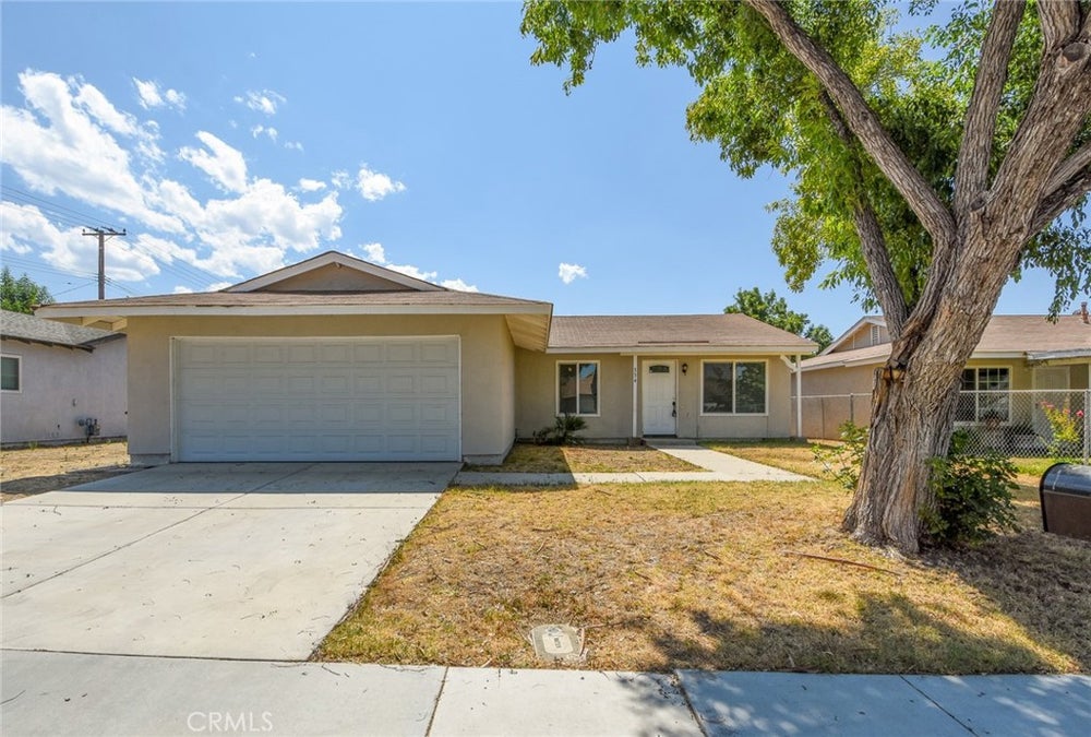 334 Bonita Avenue, San Jacinto, CA 92583 - MLS# SW23149926 - Coldwell ...