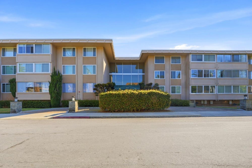Address Withheld By Seller, San Mateo, CA 94401 - MLS# 82050341 ...