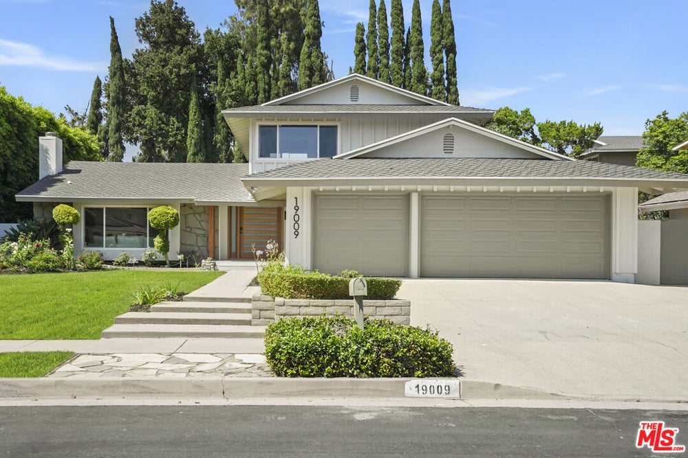 19009 Celtic St, Porter Ranch, CA 91326 - MLS# 25569195 - Coldwell Banker