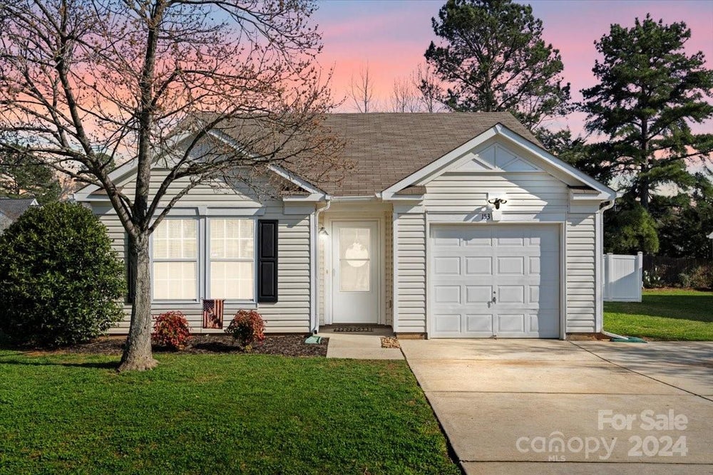 153 Hunter Park Drive, York, SC 29745 - MLS# 4113186 - Coldwell Banker