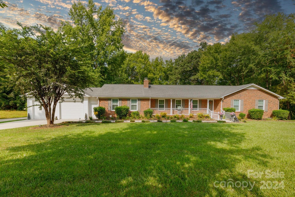 2984 Glenstone Drive, Rock Hill, SC 29730 - MLS# 4161310 - Coldwell Banker