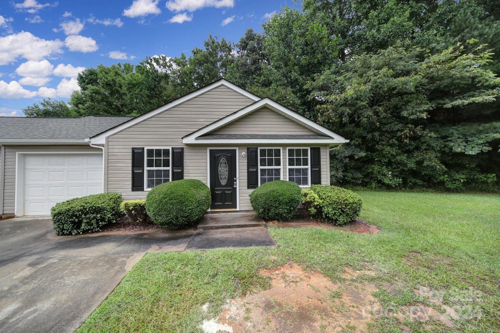 125 Settlemyre Place, York, SC 29745 - MLS# 4165527 - Coldwell Banker