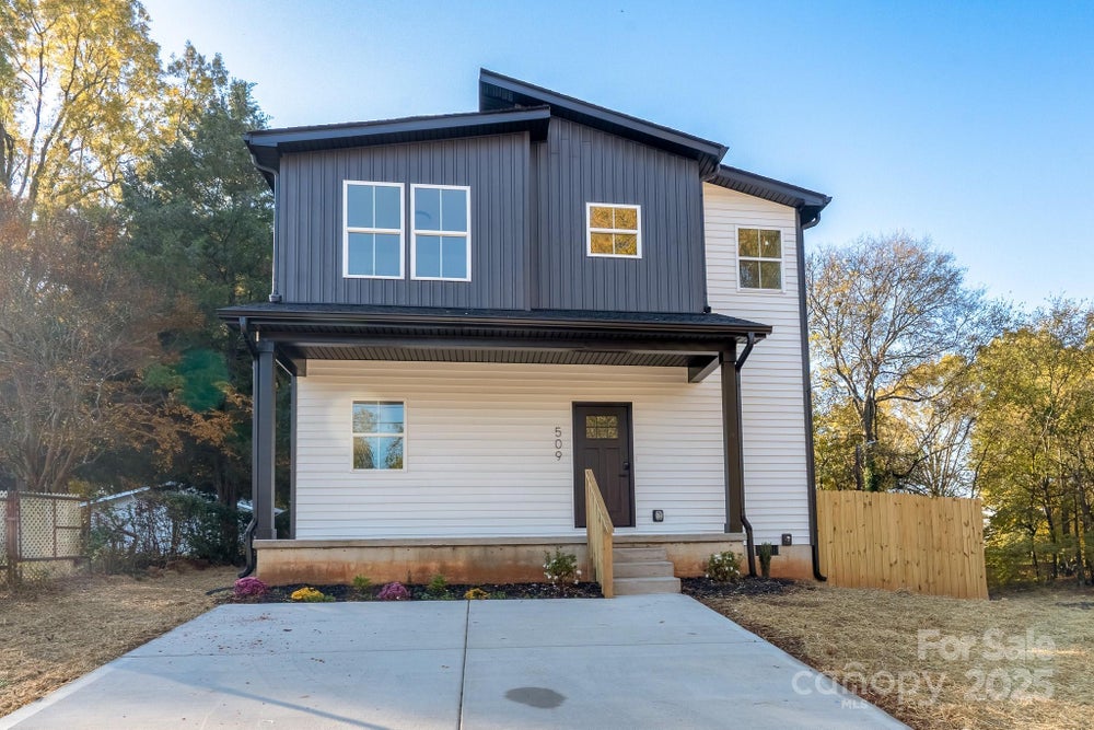 509 W 9th Street, Kannapolis, NC 28081 - MLS# 4320122 - Coldwell Banker
