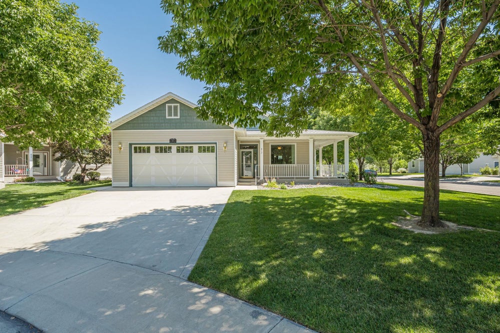 812 Alyssum Court, Fruita, CO 81521 - MLS# 20254375 - Coldwell Banker