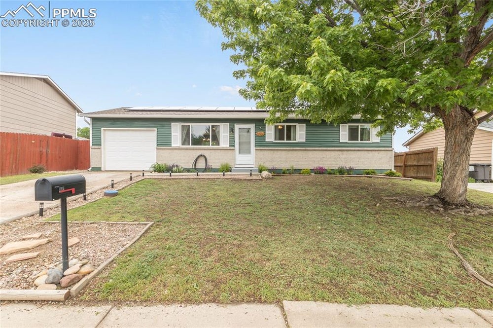 2014 S Chamberlin, Colorado Springs, CO 80906 - MLS# 9711118 - Coldwell Banker