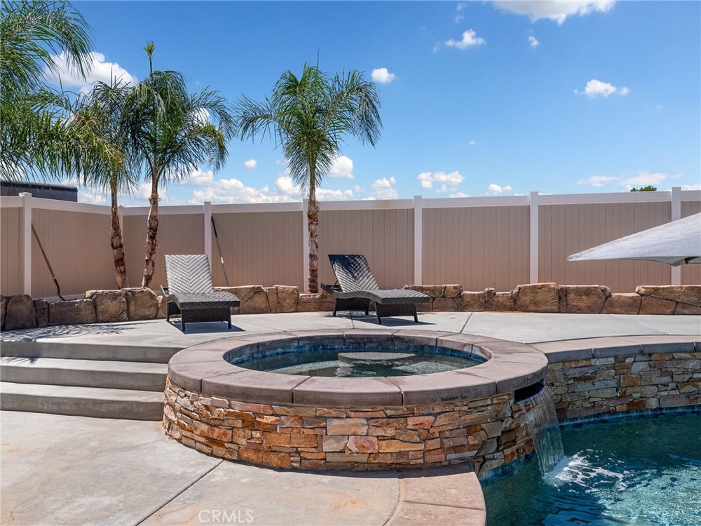 11232 Locust Ave., Hesperia, CA 92345 - MLS# HD25171612 - Coldwell Banker