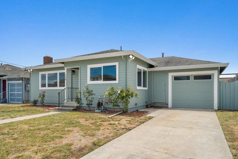 129 Santa Clara, Watsonville, CA 95076 - MLS# ML82014801 - Coldwell Banker