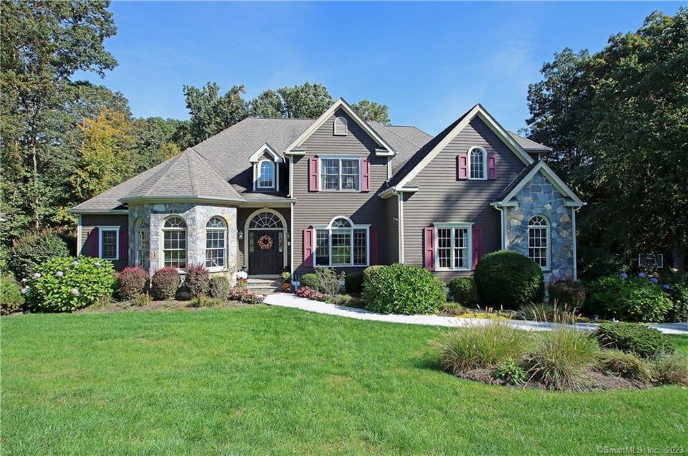 27 Oak Ridge Drive, Newtown, CT 06470 - MLS# 170602945 - Coldwell Banker