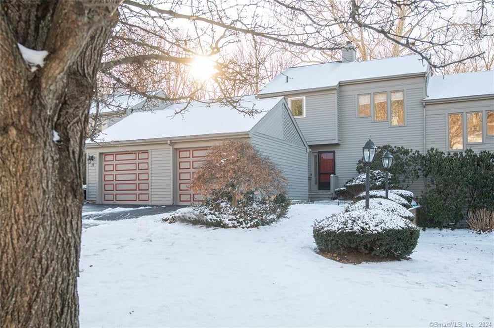 30 Ledgewood Drive #30, Brookfield, CT 06804 - MLS# 170619334 ...