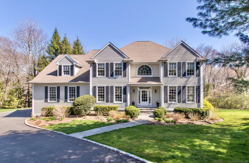 33 Wilton Acres, Wilton, CT 06897 - MLS# 24005121 - Coldwell Banker