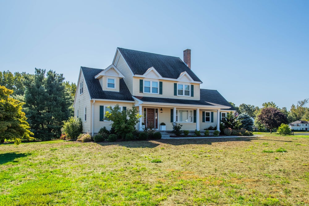 10 Olde Farm Road, Ellington, CT 06029 - MLS# 24046711 - Coldwell Banker