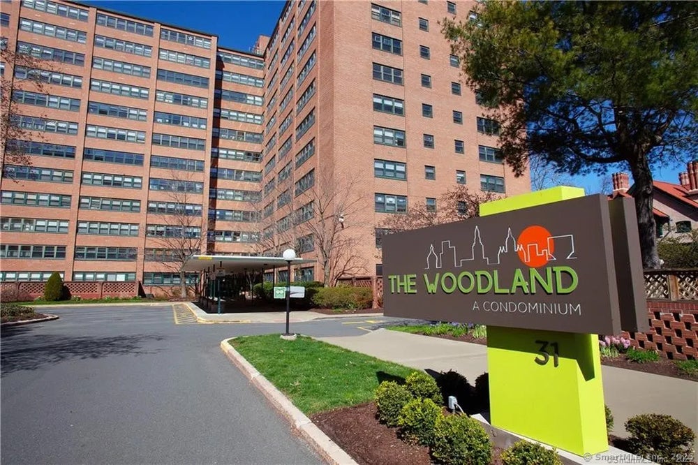 31 Woodland Street #10K, Hartford, CT 06105 - MLS# 24070486 - Coldwell ...