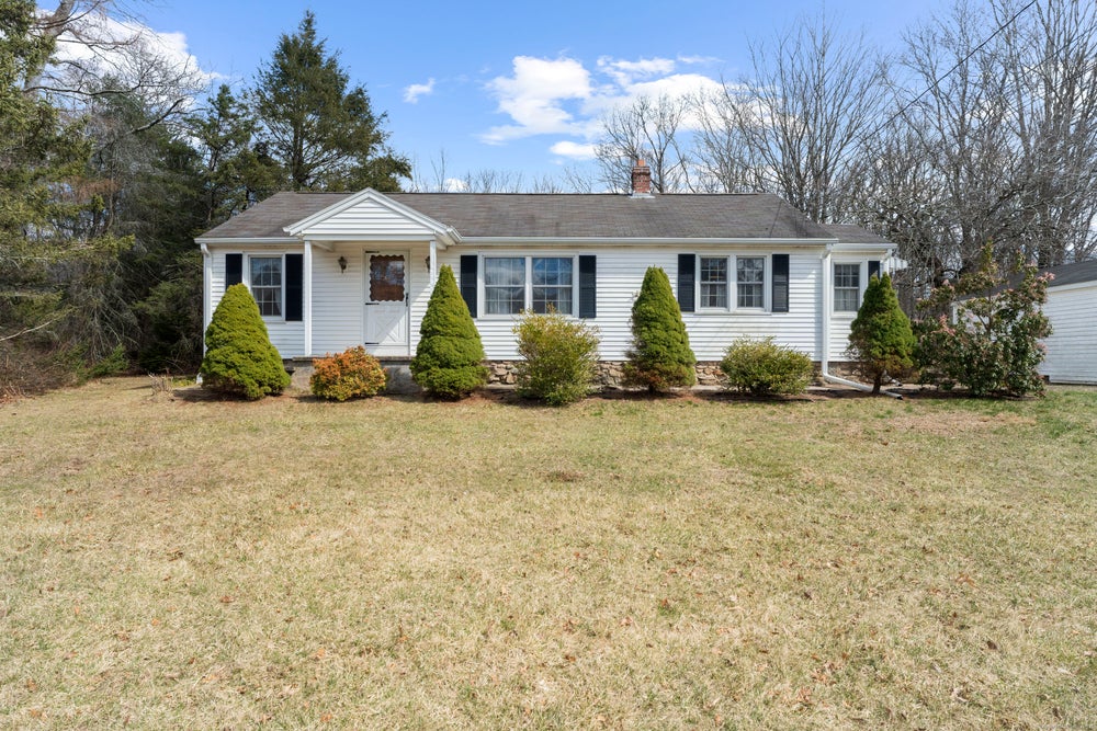 576 Noank Ledyard Road, Groton, CT 06355 - MLS# 24082012 - Coldwell Banker