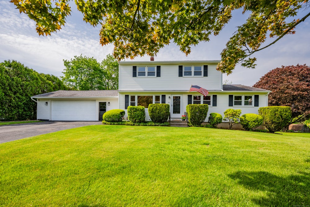 35 Kathy Drive, Seymour, CT 06483 - MLS# 24094514 - Coldwell Banker