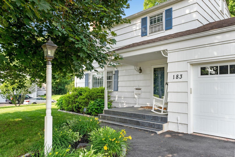 183 Brentmoor Road, East Hartford, CT 06118 - MLS# 24101041 - Coldwell ...