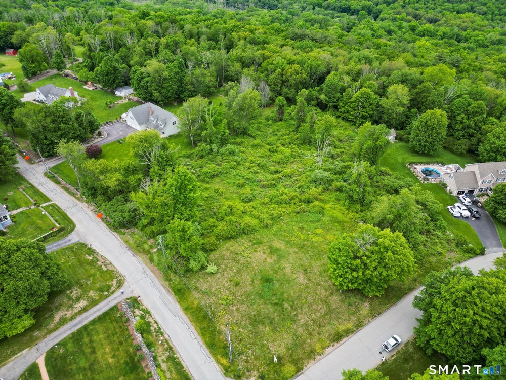 2 Lorrie Anne Drive, Montville, CT 06370 - MLS# 24139159 - Coldwell Banker