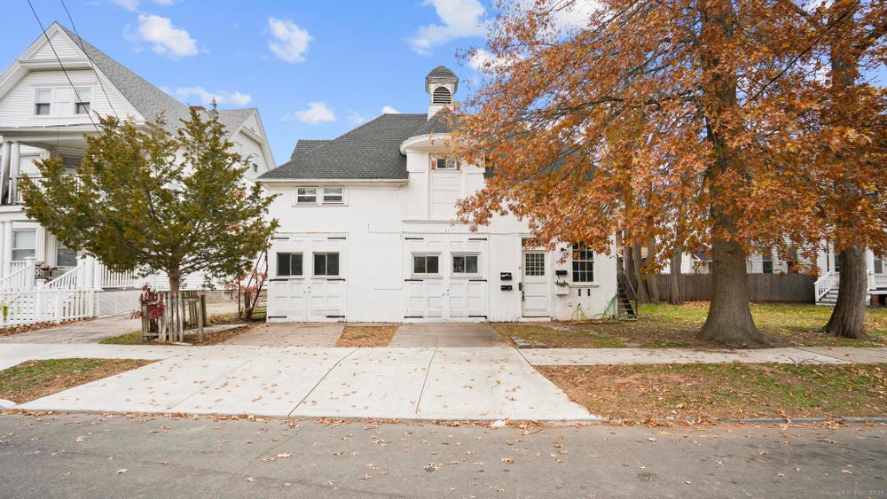 15 Maple Street, New Haven, CT 06511 - MLS# 24142816 - Coldwell Banker