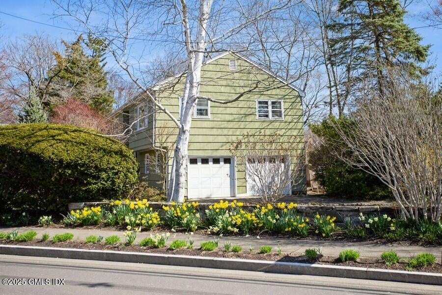 57 Orchard Street, Cos Cob, CT 06807 - MLS# 122427 - Coldwell Banker
