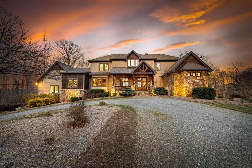 394 Snake Mountain Road, Blue Ridge, GA 30513 - MLS# 7542624 - Coldwell ...